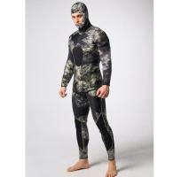 China 5mm High Elastic Camo Neoprene Spearfishing Wetsuit with Hoodie S-2XL for sale