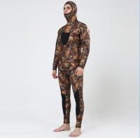 China Custom Logo Rock Camo Two Piece Spearfishing Wetsuit Neoprene 3mm Size M for sale