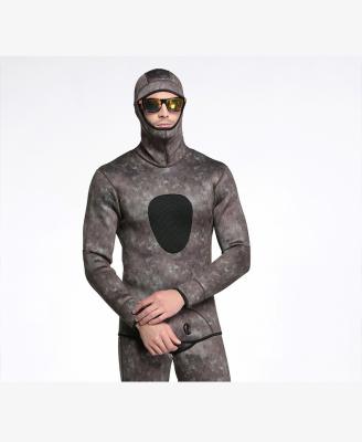 China Neoprene Camouflage Diving Wetsuit 3mm Long Sleeve One Piece with Cap for Men for sale