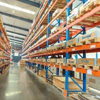 China Steel Warehouse Pallet Rack 500kgs-4000kgs per Shelf Durable Adjustable Storage for sale