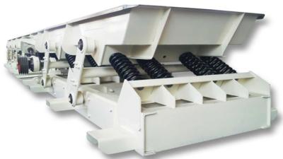 China Two-Mass Resonance Balanced Vibratory Conveyor for Salt - 5-185 t/h Capacity, 6.7-10.8 Hz Frequency for sale