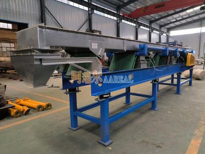 China Balance Eccentric Leaf Spring Vibratory Conveyor 600-2000mm Width for Natural Crumb Rubber Cooling and Transport for sale