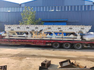 China 1.6m x 18.5m Stainless Steel Unbalanced Vibratory Conveyor for Raw Sugar - 30-50 t/h Capacity, 6.7-10.8 Hz Frequency for sale