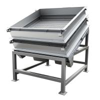 China One to Five Layers Of Screen Vibrating Screen Incorporating Three Dimensional Movement For Optimized Material Separation for sale