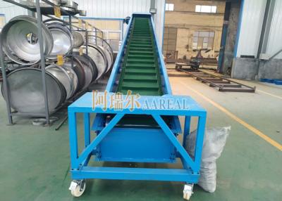 China 1400mm Climbing Skirt Belt Conveyor for Block Sugar with Food Grade Belt and 2.5 m/s Speed for sale