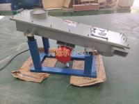 China Stainless Steel Single Deck Linear Vibrating Screen 500x2000mm for Titanium Dioxide for sale