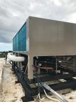 China AirBoost Series Screw Chiller R134a and R513A Options for 316-1,449kW Applications Variable Frequency Screw Compression for Precise Temperature Management for sale
