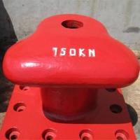 China 150KN T Head Cast Iron Mooring Bollard HT200 Painted Bitumen for Port Dock for sale