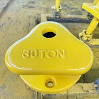 China 30T Tee Type Cast Iron HT200 Boat Bollard for Large Vessel Mooring for sale