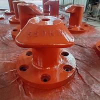 China 550KN T-Type Cast Iron HT200 Ship Bollard for Docking and Mooring for sale