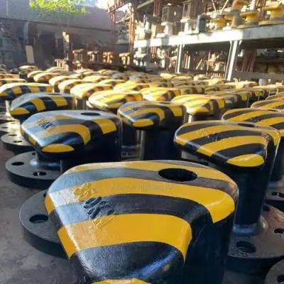 China 350KN T Head Cast Steel ZG230-450 Boat Bollard Single Bitt Bollard Painted Bitumen Dock Mooring for sale