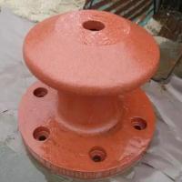China 350KN Cast Iron Marine Jetty Bollard Pillar Type Pier Bollard for Ship Docking for sale