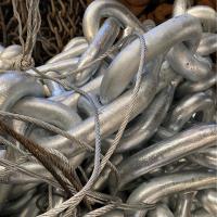 China 70mm Grade 3 High-Strength Alloy Steel Spray Paint Stud Link Anchor Chain for Marine Applications for sale