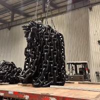 China 107mm Spray Paint Stud Link Anchor Chains Ship Mooring Anchor Chain for sale