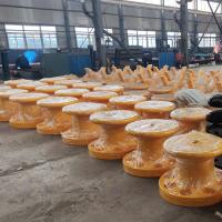 China Cast Steel Marine Pillar Bollard 200t Capacity for Port Mooring Solutions for sale