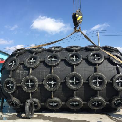China ISO9001 Yokohama Type Floating Pneumatic Rubber Fender 4.5m x 12m 50kpa 80kpa for sale