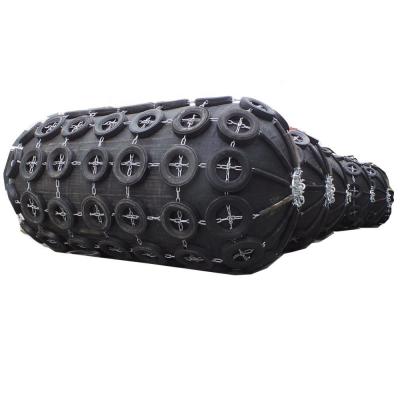 China Marine Pneumatic Rubber Fender ISO17357 Diameter 0.5m-4.5m Length 1.0m-12m 50kpa 80kpa for sale