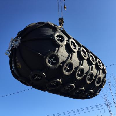 China Pneumatic Fender 3.3m x 6m Yokohama Type Marine Rubber Fender for Berthing Protection for sale