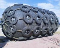 China Customized 3.3m x 11.5m Pneumatic Marine Rubber Fender Chain Net Type High Elasticity for Ship to Ship for sale