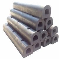 China Natural Rubber D Type Fender Marine Ship Berthing Protection for sale