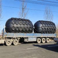 China Large Displacement Bearing Inflatable Pneumatic Fender Pneumatic Fender Yokohama Rubber Fender For Bulk Cargo Wharves for sale