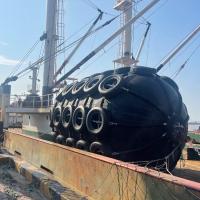 China ISO-17357 Pneumatic Rubber Fender Net Type Yokohama Rubber Fender Inflatable for sale
