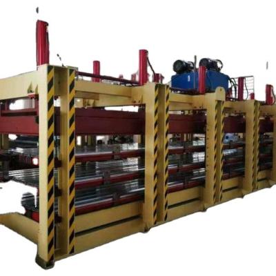 China Wall And Roof PU Sandwich Panel Production Line High Productivity for sale