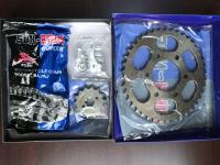 China Deep Pattern Motorcycle Chain and Sprocket Set 428 520 for Nigeria Market Durable Drive Kit for sale