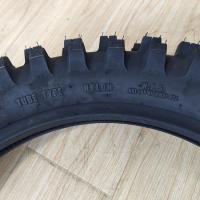 China Black Motorcycle Tire 2.75-17 3.00-18 90/90-18 Natural Rubber 6PR 8PR for Russia for sale