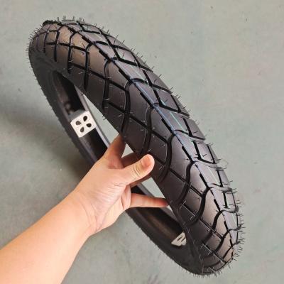China 90/90-18 Rear Motorcycle Tire 6PR 3.6kg Natural Rubber TT TL for South America for sale