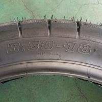 China Black 3.00-18 Motorcycle Tire and Inner Tube 6PR Natural Rubber OEM Qingdao for sale