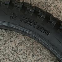 China Bajaj Boxer Motorcycle Tire 3.00-18 6PR 8PR Natural Rubber Long Life 20000 km for sale