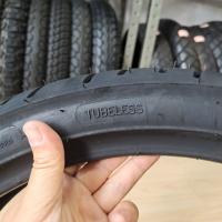 China Natural Rubber Motorcycle Tire 130/70-17 8PR High Performance Biker Spare Part for sale