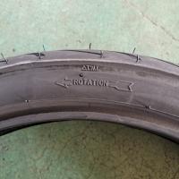 China Black Motorcycle Tire 2.75-17 to 110/90-16 6PR 8PR Natural Rubber 35-55% Rubber Content for sale