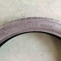 China 70/100-17 Butyl Rubber Inner Tube Black Motorcycle Tire Casing 6PR 8PR for Professional Use for sale