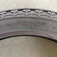 China Sawtooth Vintage Motorcycle Tyre 2.75-17 Natural Rubber Steel Nylon 6PR for sale