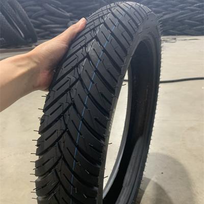 China Motorcycle Tubeless Tire 110/80-18 Natural Rubber 6PR 8PR High Production Capacity for sale