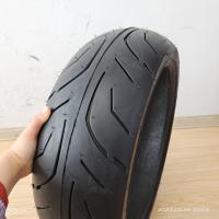 China 180/55/17 TL Motorcycle Tubeless Tire 280kpa High Rubber Content 45% for sale