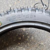 China Motorcycle Tire 3.00-17 Natural Rubber Steel Nylon 6PR 8PR for Durable Ride for sale