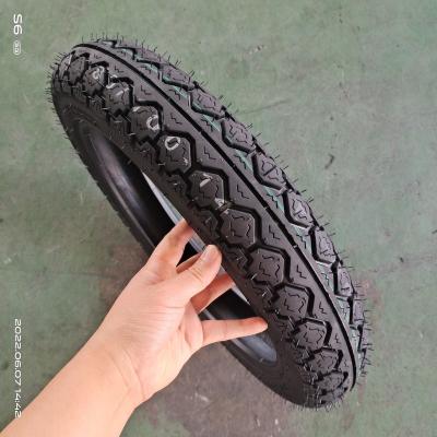 China 80/100-14 14 Inch Tubeless Motorcycle Tyre Natural Rubber 6PR 8PR OEM for sale