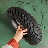 China 140/70-17 8 Ply Rate Black Motorcycle Tire 18 Inch Natural Rubber for Export for sale