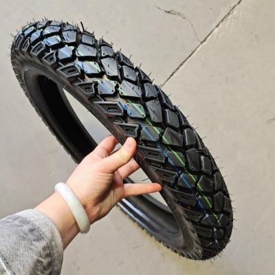 China 17-21 Inch Motorcycle Tire Natural Rubber 6PR 8PR Ply Rating OEM Black Made in Qingdao for sale