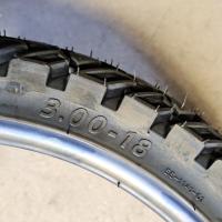 China 17-21 Inch Motorcycle Tire Natural Rubber 6PR 8PR Ply Rating OEM Black Made in Qingdao for sale
