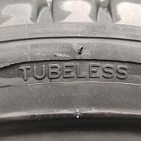 China Tubeless Motorcycle Tyre 2.75-17 3.00-18 Steel Nylon 6PR 8PR Natural Rubber for sale