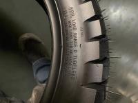 China 110/90-16 Tubeless Motorcycle Tire 6PR 8PR 5000pcs Daily Capacity with Tire Casing for sale