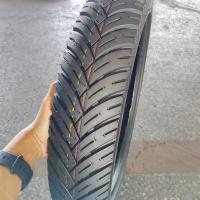 China Soft Rubber Motorcycle Tyre 100/90-18 4.4kg 6PR 8PR Max Load 266kg for sale