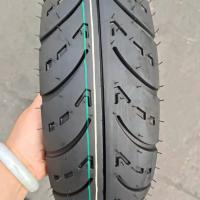 China Tubeless Motorcycle Tire Casing 120/70-12 5000 Pcs Daily Production Capacity for sale
