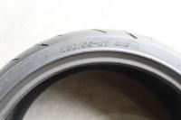 China High Load Capacity Motorcycle Tubeless Tyre 180/50/17 TL 45% Rubber Content for sale