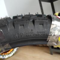 China Natural Rubber Motorcycle Tyre 90/90-18 6PR 20000 km Long Life Delivery 25 Days for sale