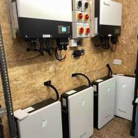 China 48A Growatt SPH 6000 UP 3KW On Off Grid Hybrid Inverter SPH 5000 UP for sale